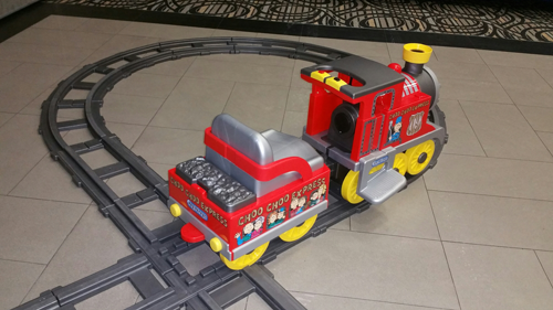 Choo Choo Express Ride on Train - King of the Castle